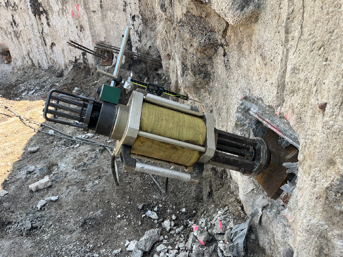 zkoušení kotev :: ELUMEX s.r.o.